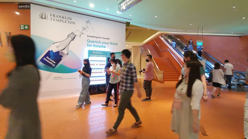 Static Indoor Displays | SPH Media