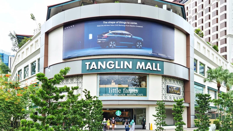 Static Outdoor Displays | SPH Media